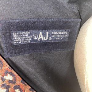 AJ Vintage | Other | Aj Vintage Leather Fabric Vest Animal Print 9s ...